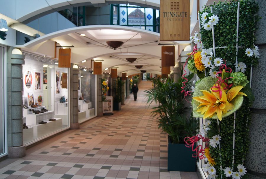 Commercial Christmas Decorators | Springfield Decorations